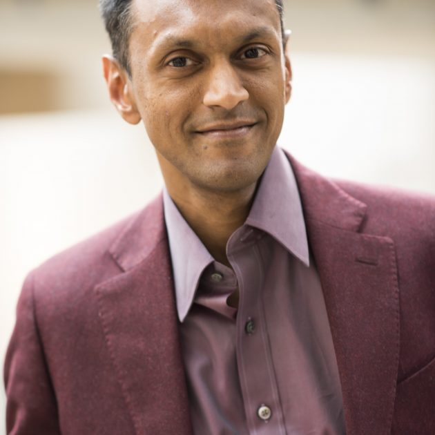 Sham Kakade | UW Department of Electrical & Computer Engineering