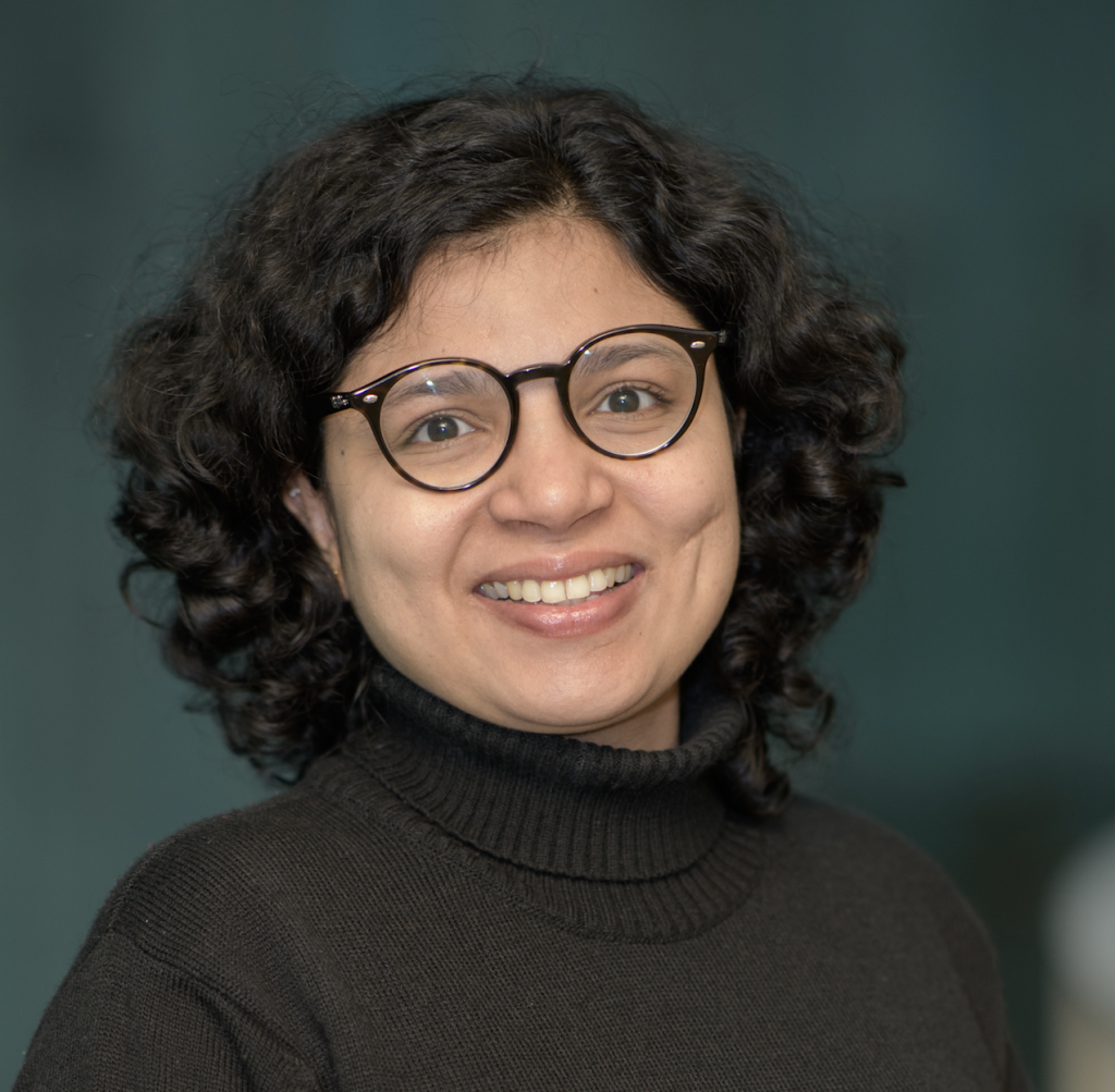 UW ECE postdoctoral research scholar and PhD student accept tenure ...