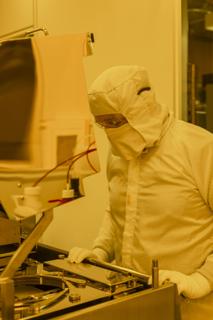 UW nanotechnology infrastructure gets a boost from National Science ...