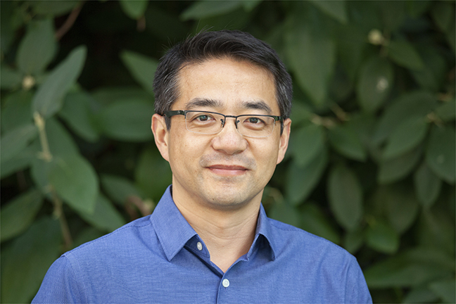 Professor Mo Li named 2021 Optica Fellow | UW Department of Electrical ...